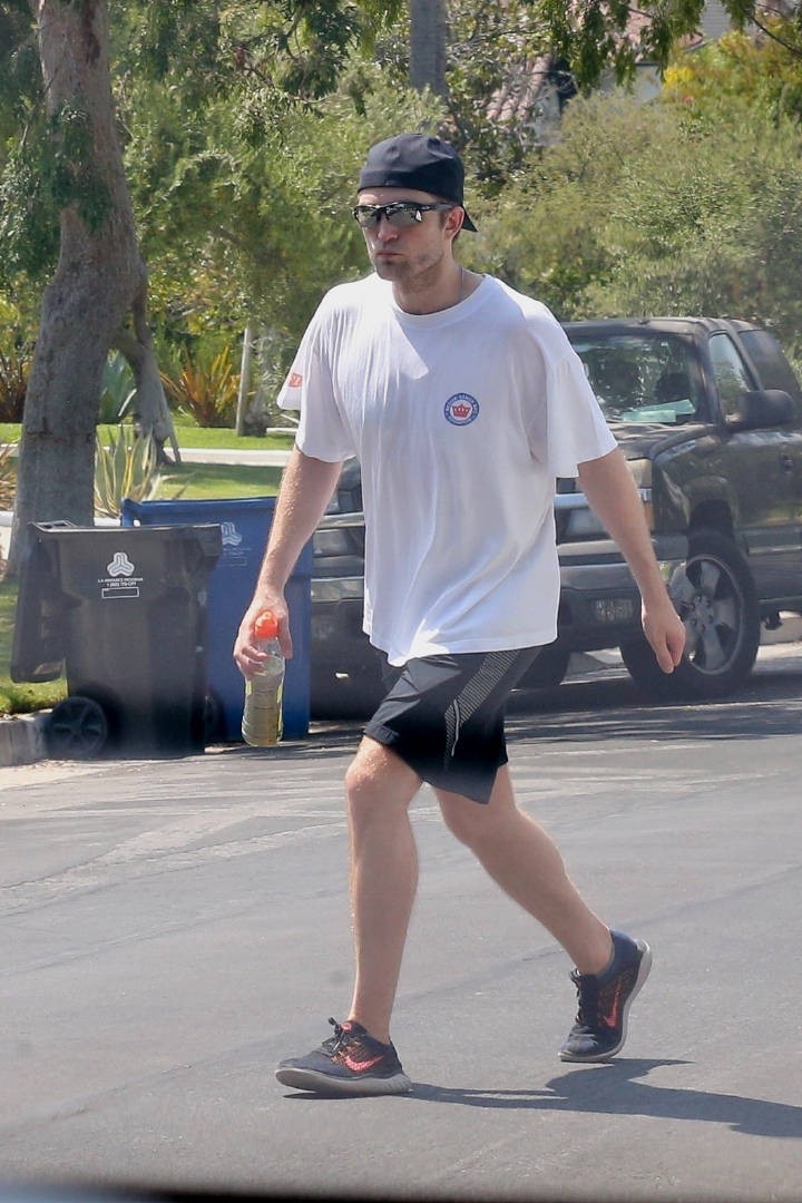 Robert Pattinson is out of the street refreshingly, with a tall and ...