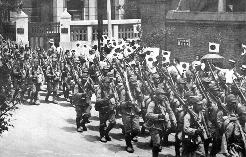 1933: The Chinese and Japanese armies are fighting fiercely, but the ...