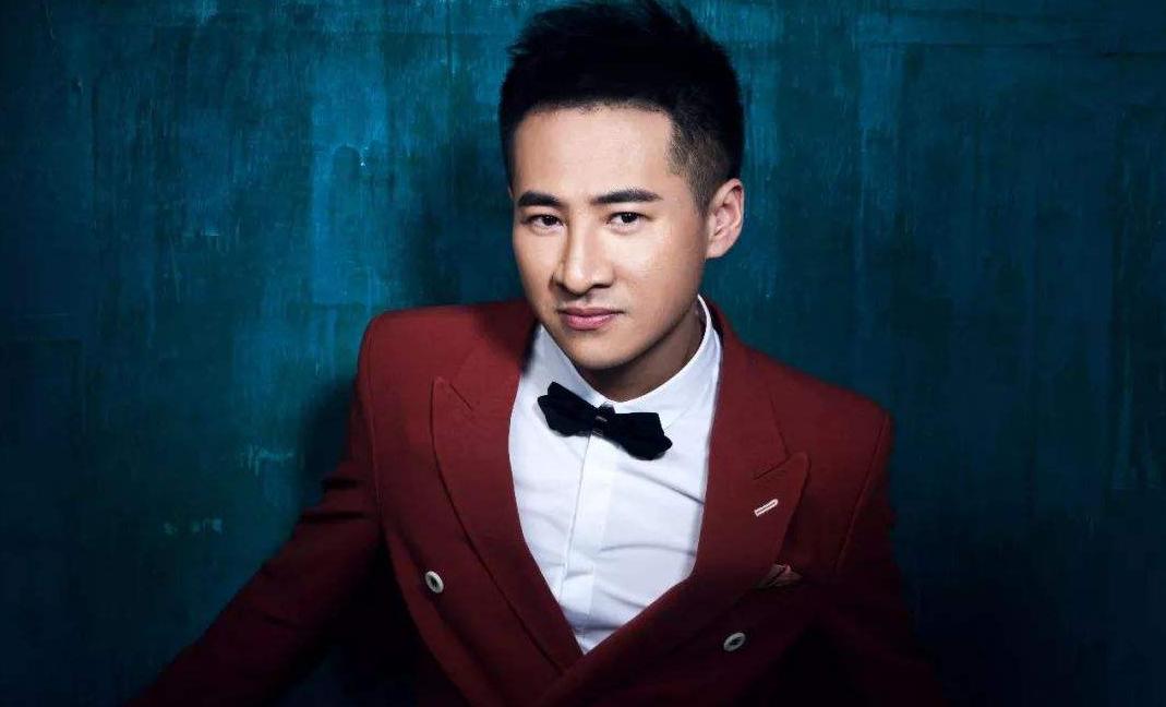The former hit singer Hai Mingwei: Jin Xing persuaded him to change his ...