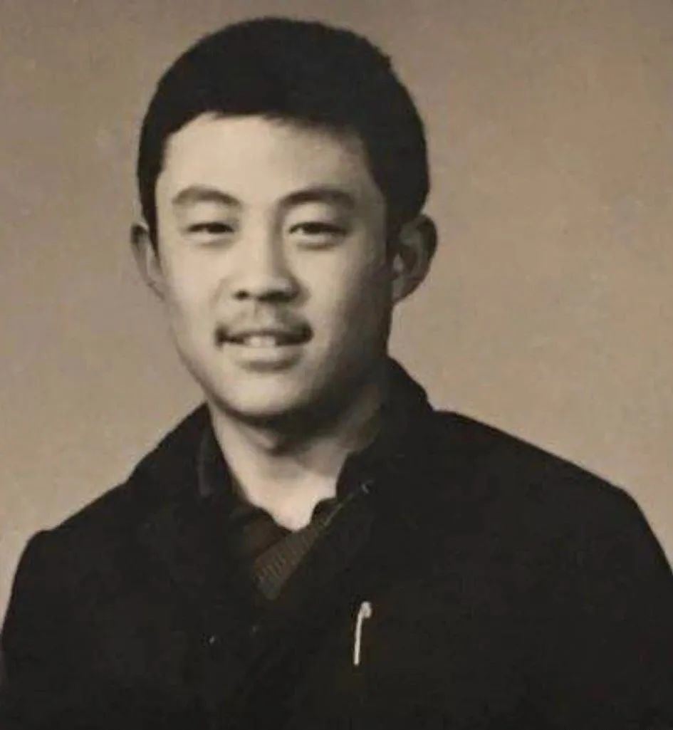 Hou Yong's Love History: Entanglement with Wang Rui, Shen Rong, Pan ...