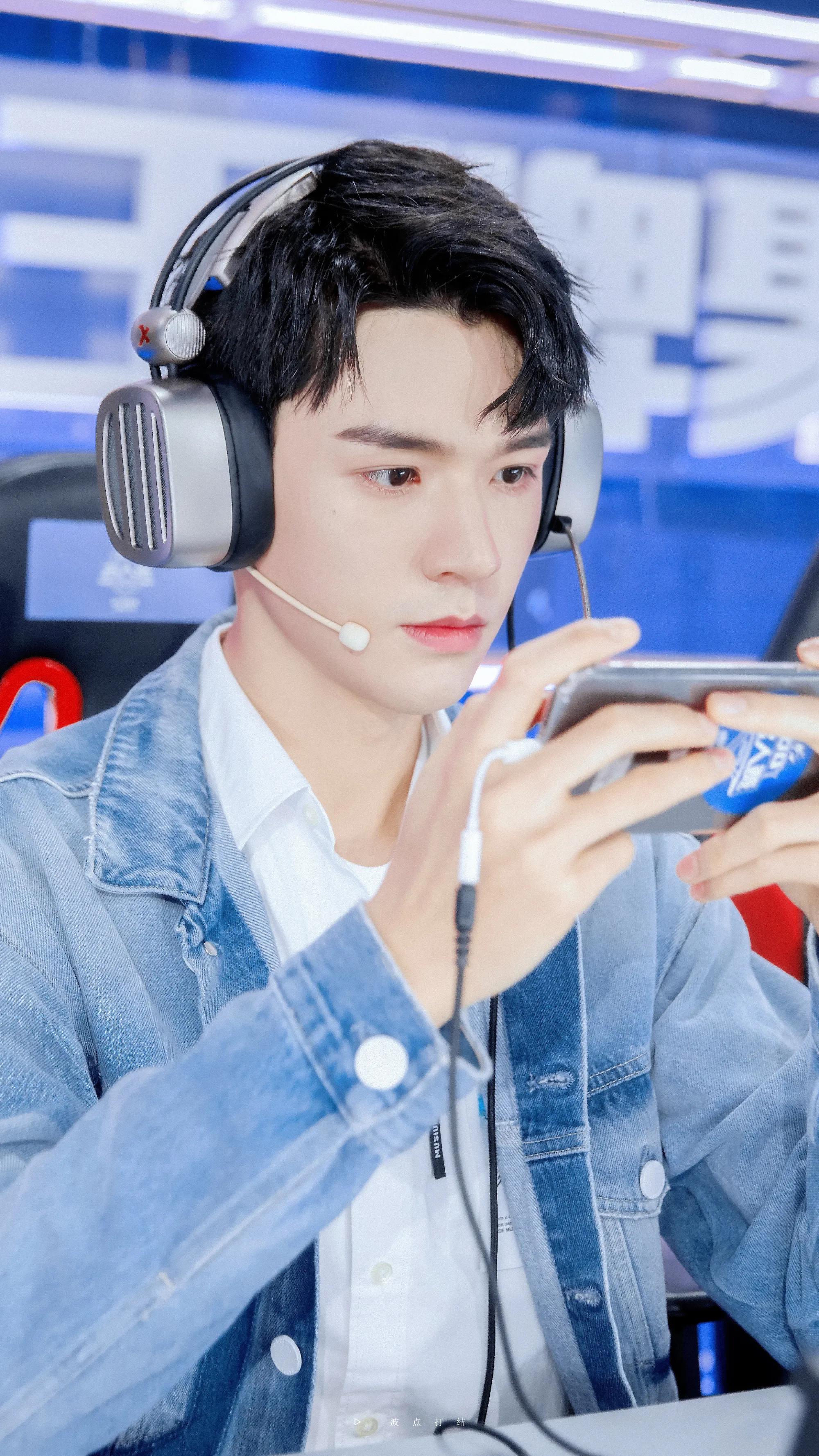 Eating melon broke the news: Jing Boran, Yang Zi, Ma Sichun, Gong Jun ...