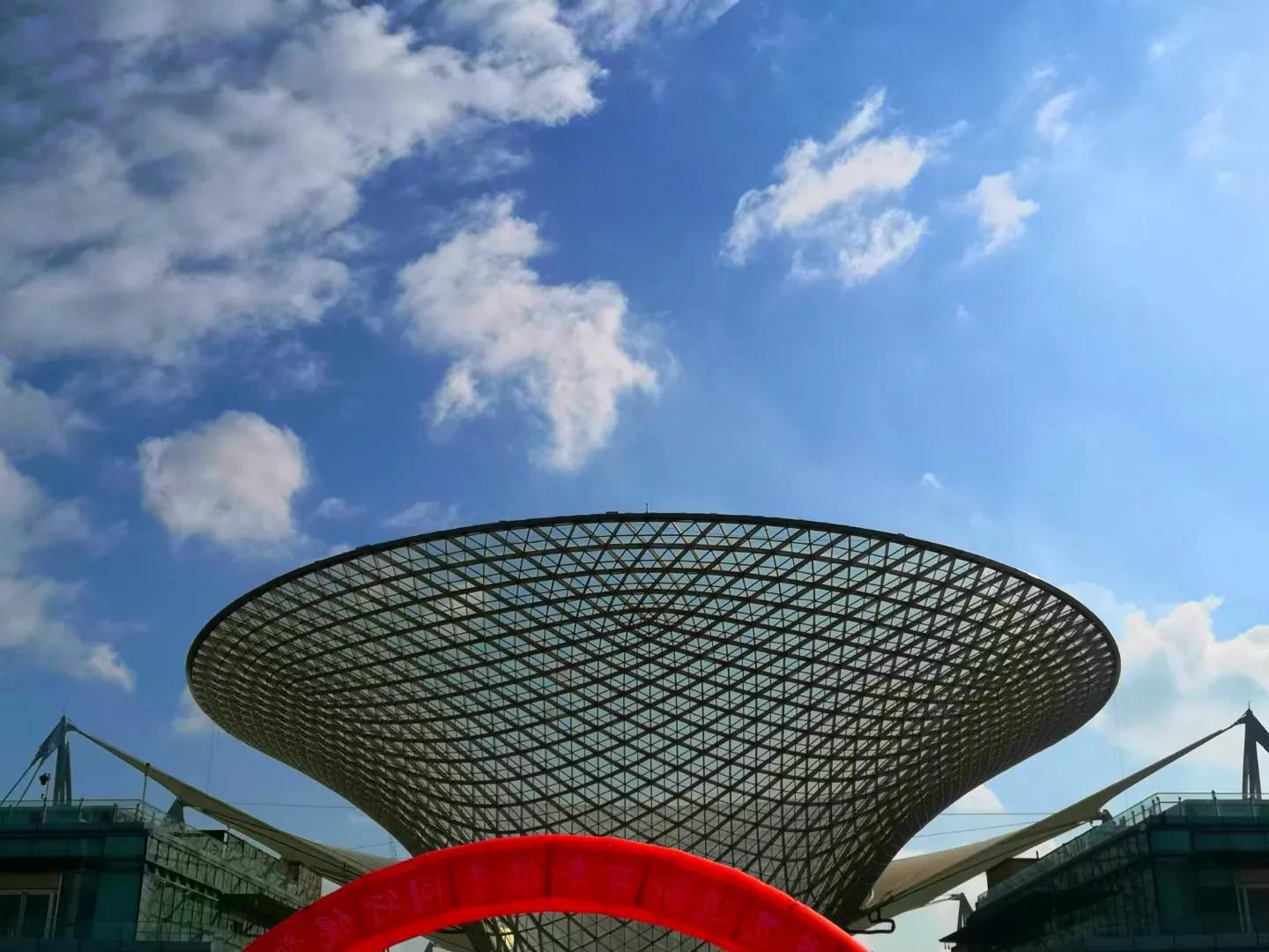 Mercedes-Benz Arena-The beauty of architecture in Shanghai, China - iMedia