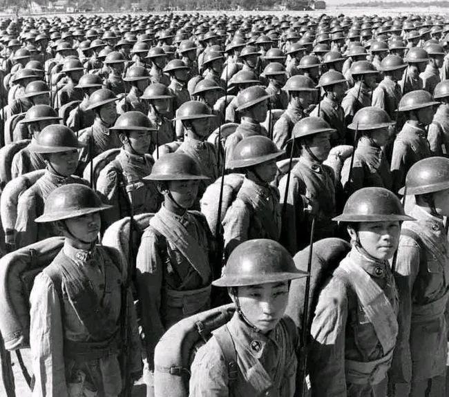 After the Central Plains War, Yan Xishan was defeated and went to the ...