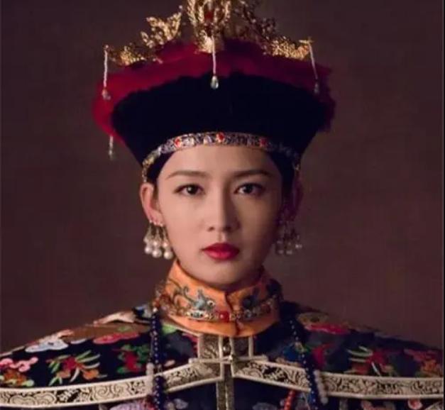 Entered the palace at the age of 17 to marry the 36-year-old Qianlong ...