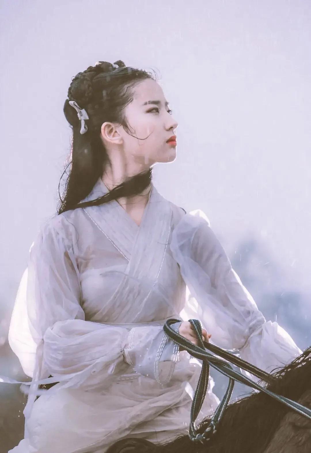 Liu Yifei's version of "The Legend of Condor Heroes", Xiao Long Nu's ...