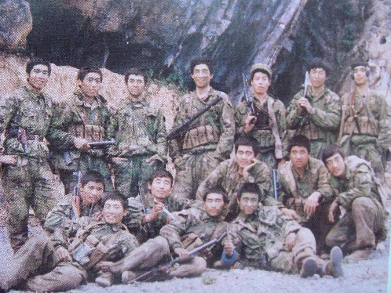 The new generation of Jiaolong Commando Gun Clan appeared, the flight ...