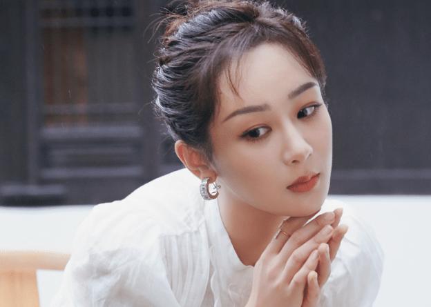 Yang Zi will turn on the domineering mode, holding 4 new dramas in his ...