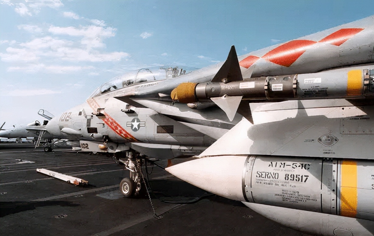 The world's first active radar-guided air-to-air missile has only one ...