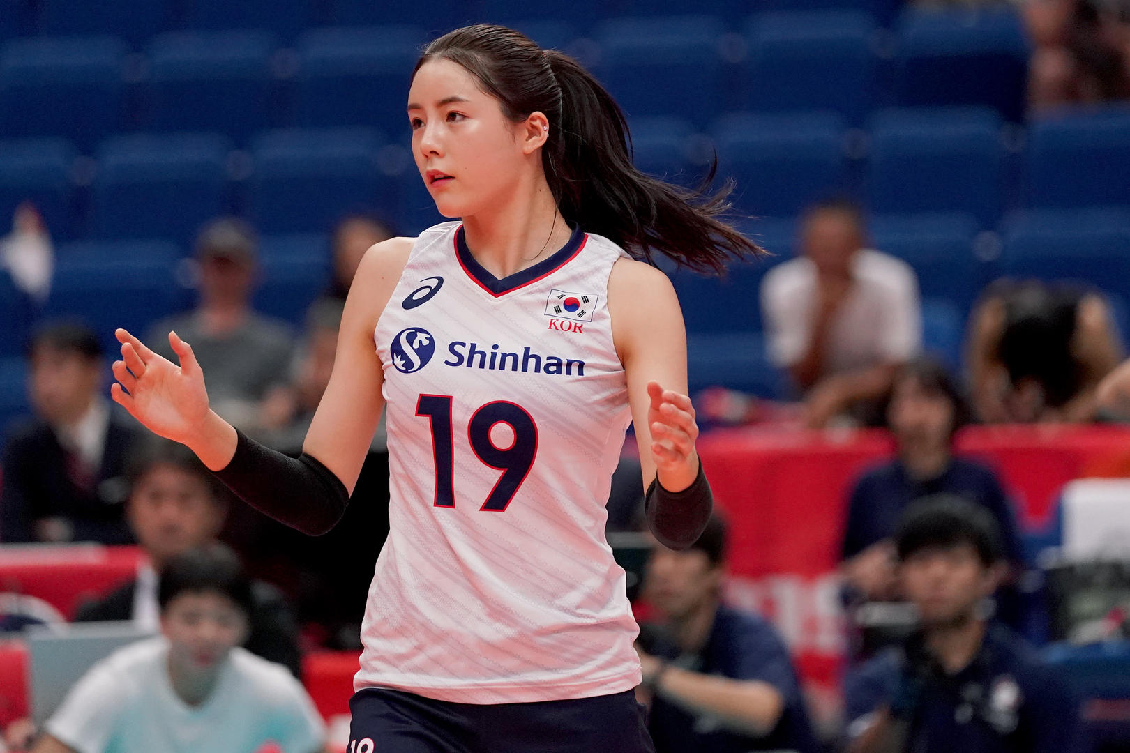 South Korea's "most powerful" volleyball player Lee Dayoung: Derailed ...