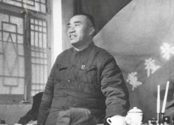 In 1965, Zhu Min was critically ill. Zhu De used privileges to save his ...