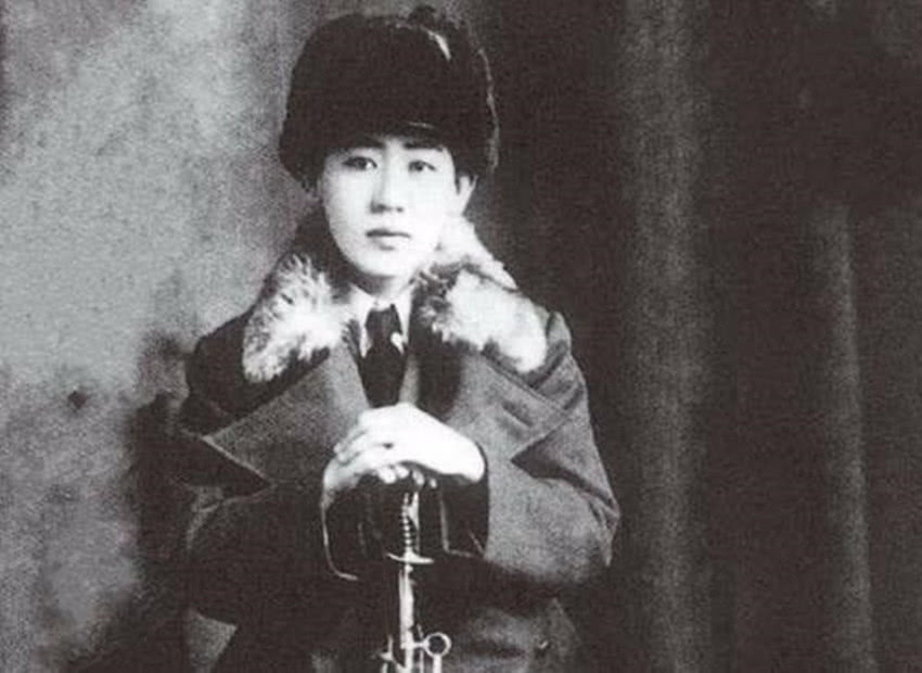 After Yoshiko Kawashima was shot in 1948, the experts were shocked by a ...