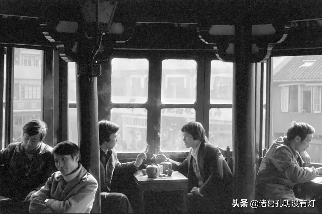 China in 1982 - iMedia
