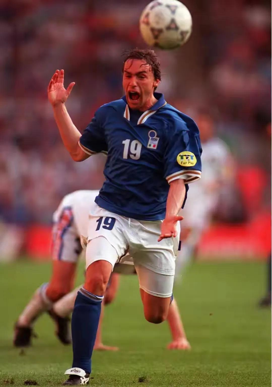 Playing father and son soldiers, Chiesa father and son created the ...