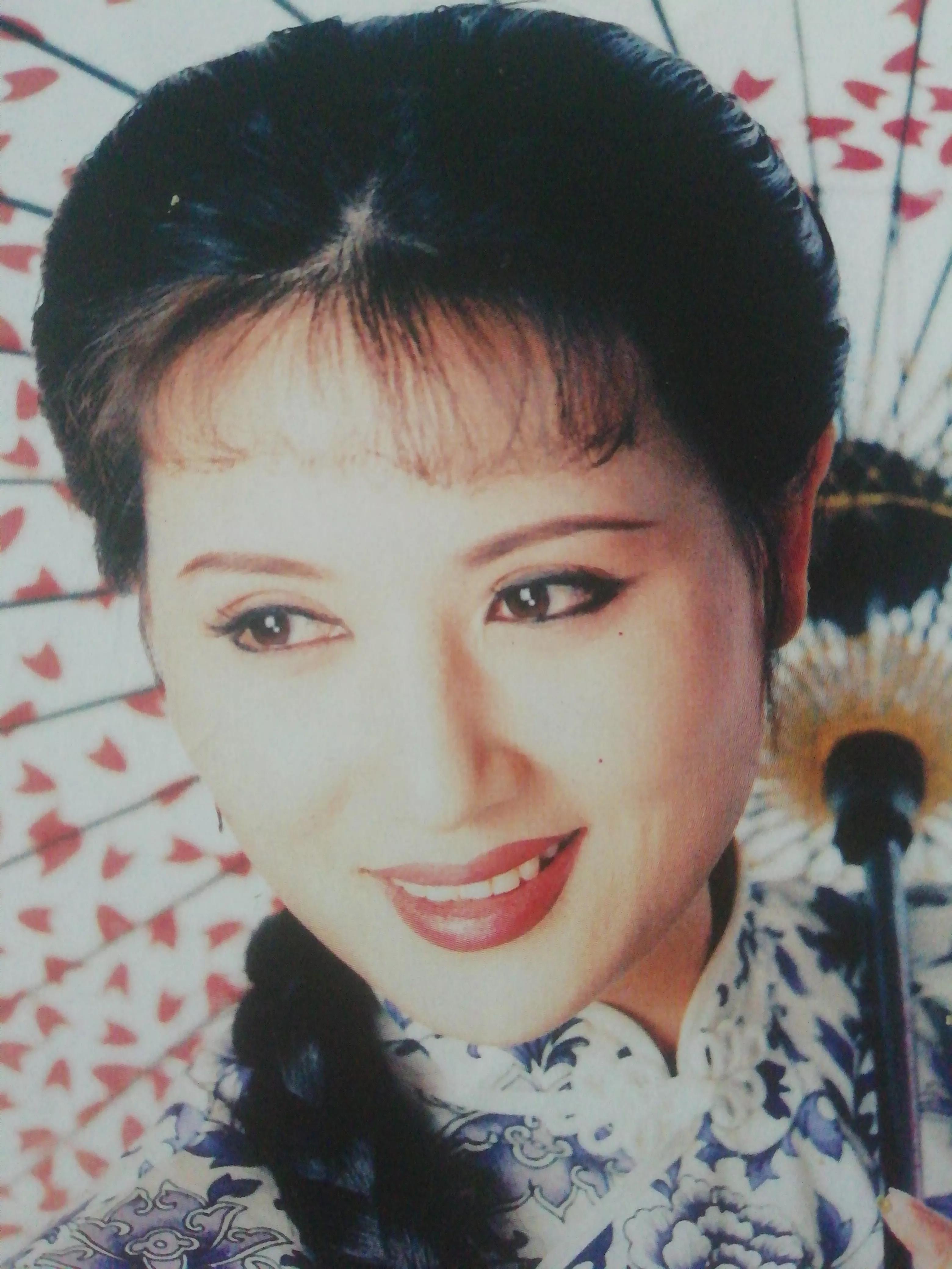 The audience of the Yue Opera asked her to learn from the "Wang Pai ...