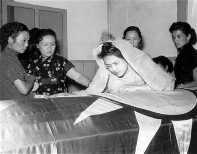 During the Taierzhuang battle, Tang Enbo was not saved by his death ...