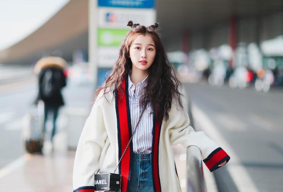 Lin Xiaozhai's emotional intelligence is very high, and she can ...
