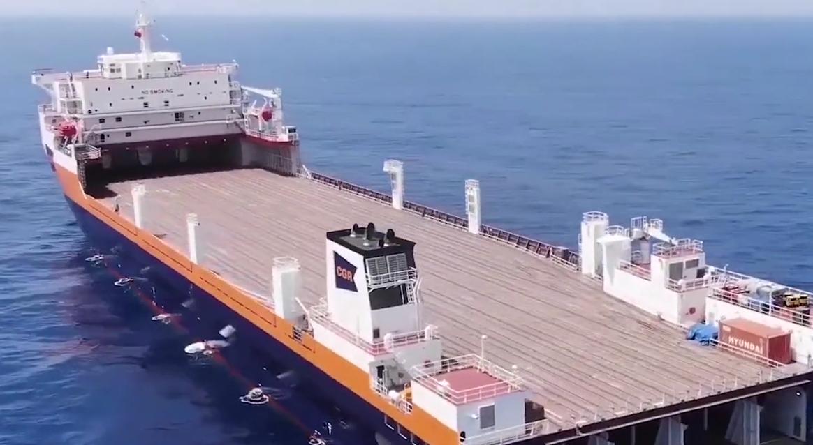 Made in China leads the world!When the new "train aircraft carrier" is ...