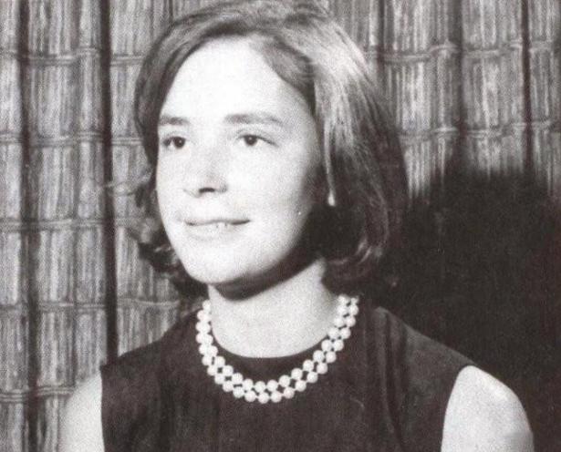 59 years ago, Mimi, a 19-year-old intern, became President Kennedy's ...