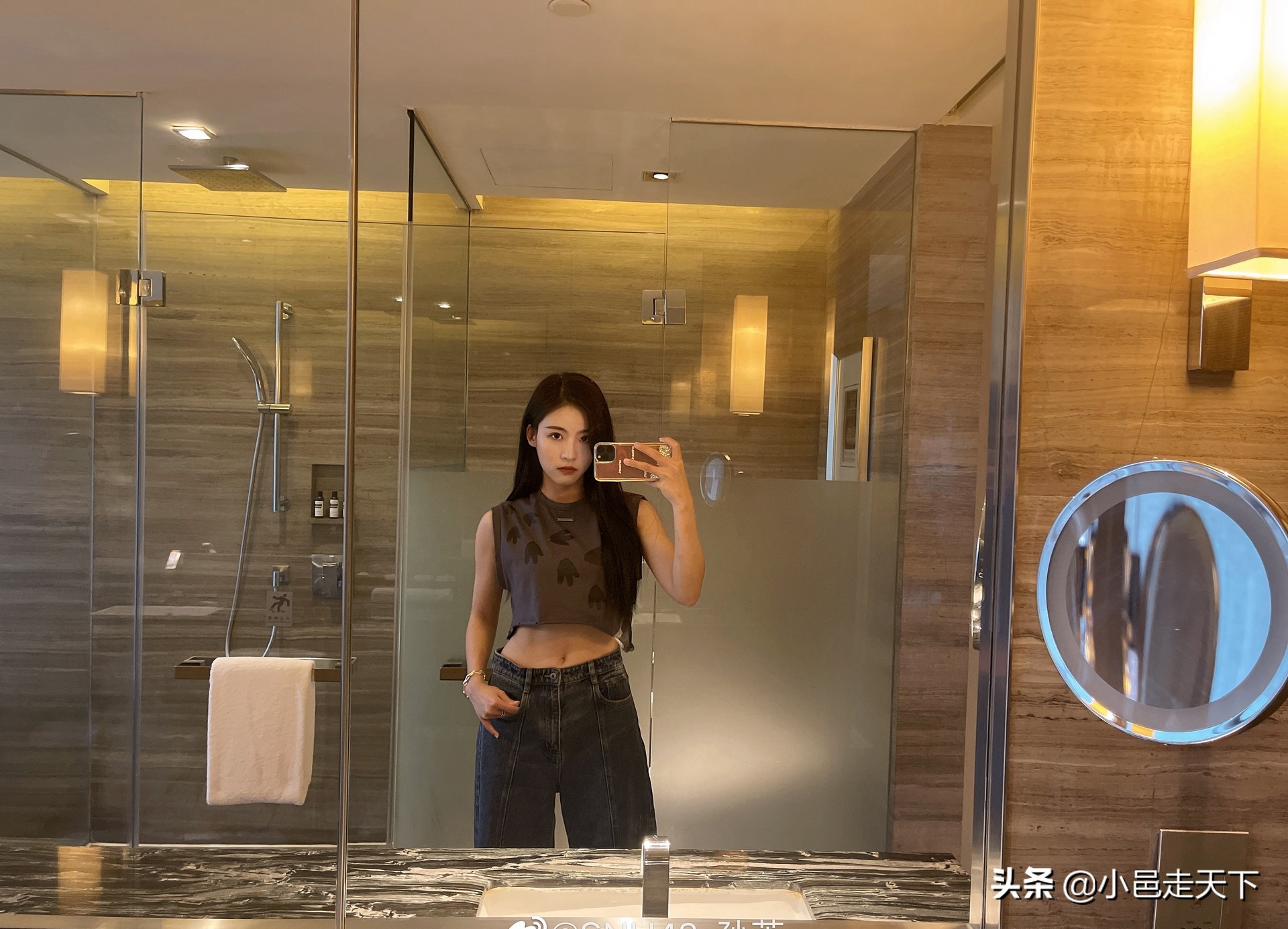 SHN-48 Sun Rui Sexy Selfie - iMedia