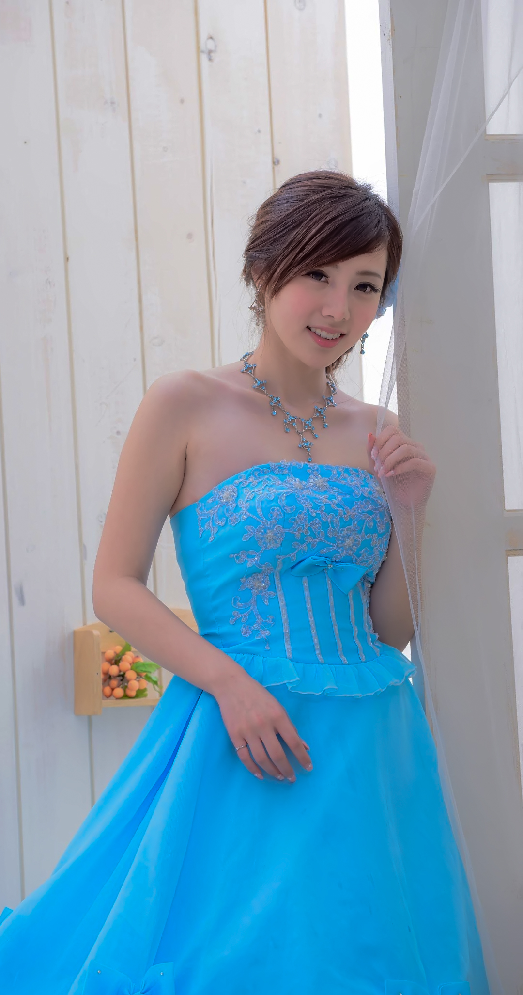 This is a beautiful bride!Taiwan beauty Chen Siying's blue wedding ...
