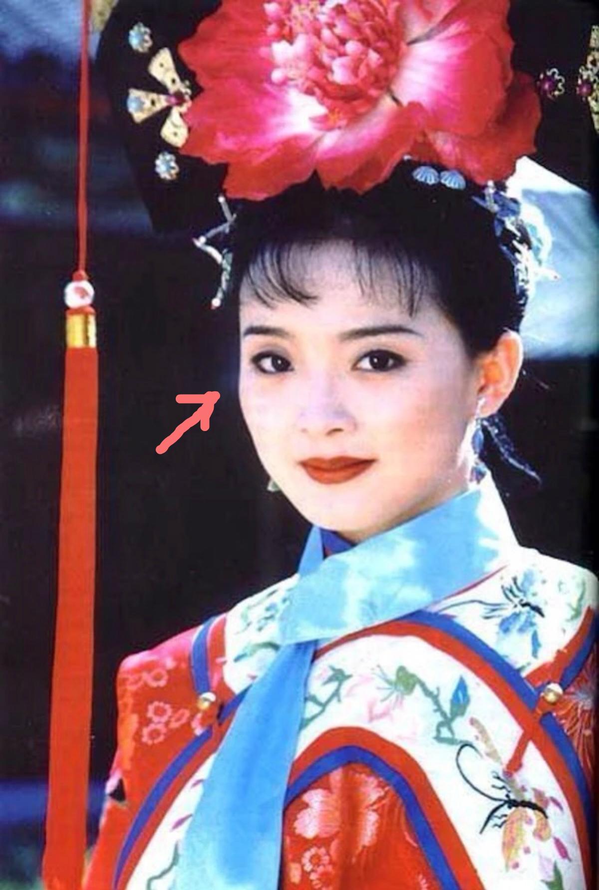 Huanzhugege: Erkang really likes Qinger, and Ziwei is the latter. - iMedia