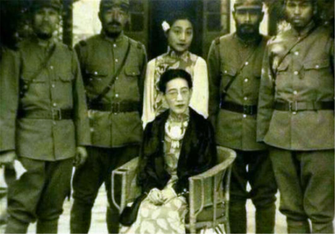 After Yoshiko Kawashima was shot in 1948, the experts were shocked by a ...