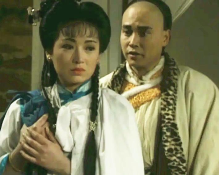 69-year-old Meng Fei's recent situation, he spent a lot of money to do ...