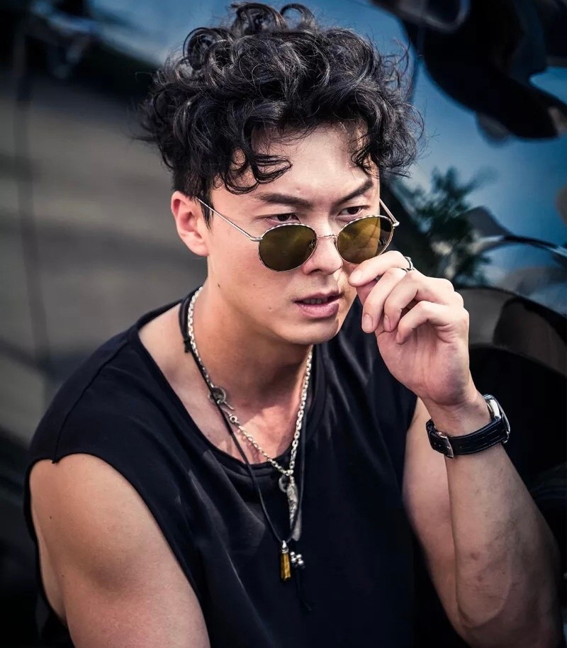 TVB sees Emperor Haoxin's new play with split personality and counts ...