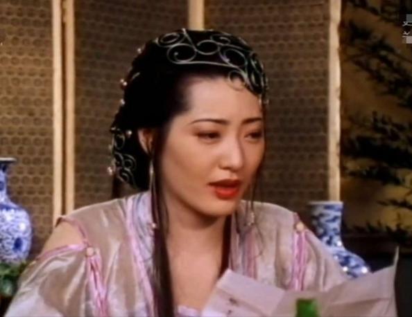 In the vernacular "Jin Ping Mei" the 103rd chapter Pan Jinlian left ...