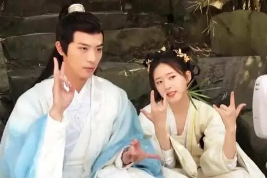 Zhao Lusi's new play "Guo Zi Jian", the male protagonist's appearance ...