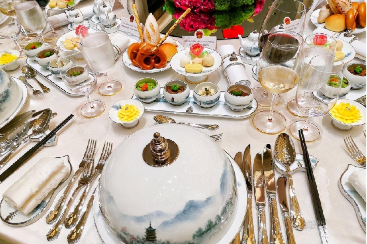 It is also a state banquet. What are the state banquets of various ...