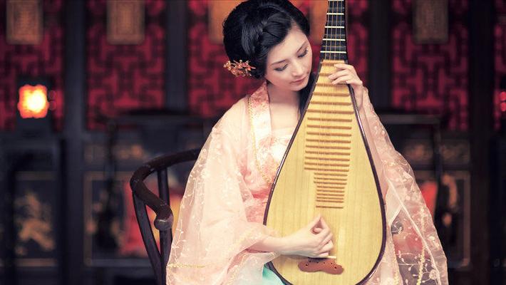 The most funny banquet in "Jin Ping Mei", the concubines pooled silver ...