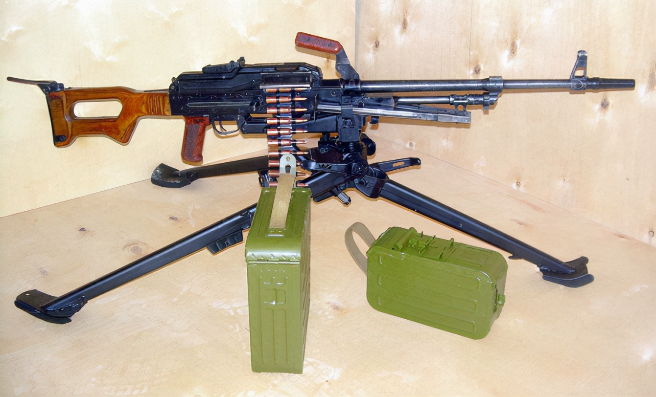 What weapons are equipped with the "GRU" special forces that are as ...