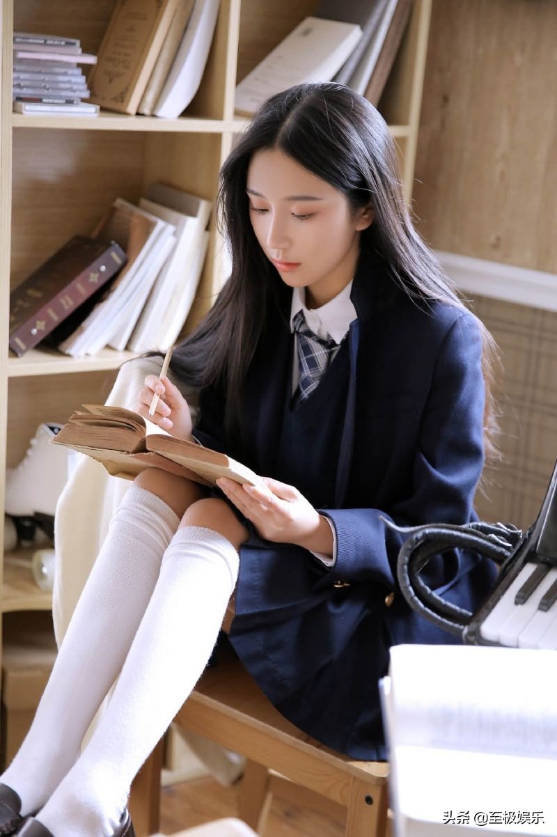 Su Yan Goddess Beauty School Flower Uniform Short Skirt Pure and ...