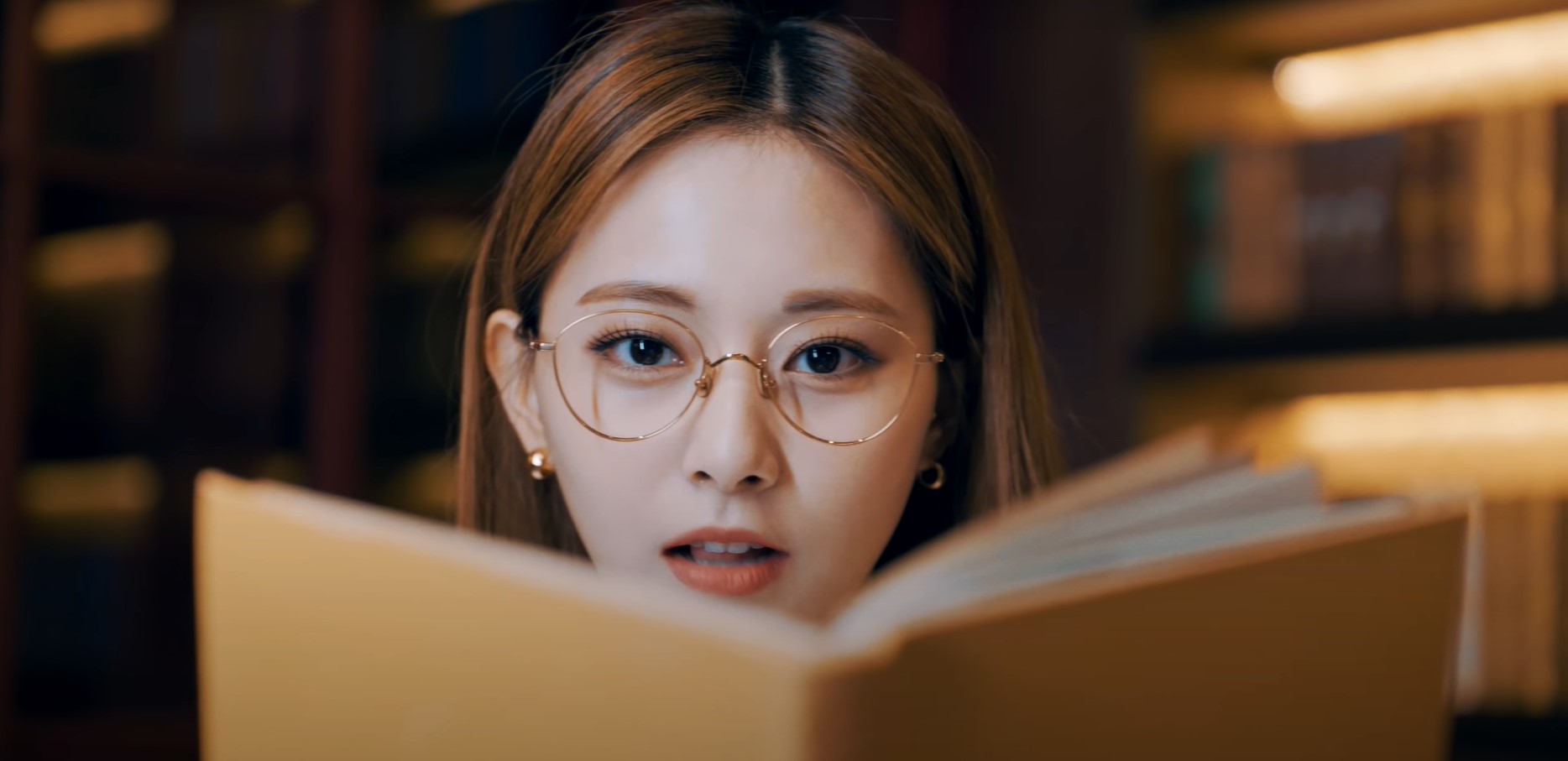 Zhou Tzuyu is so beautiful, it's a heartbeat feeling - iMedia