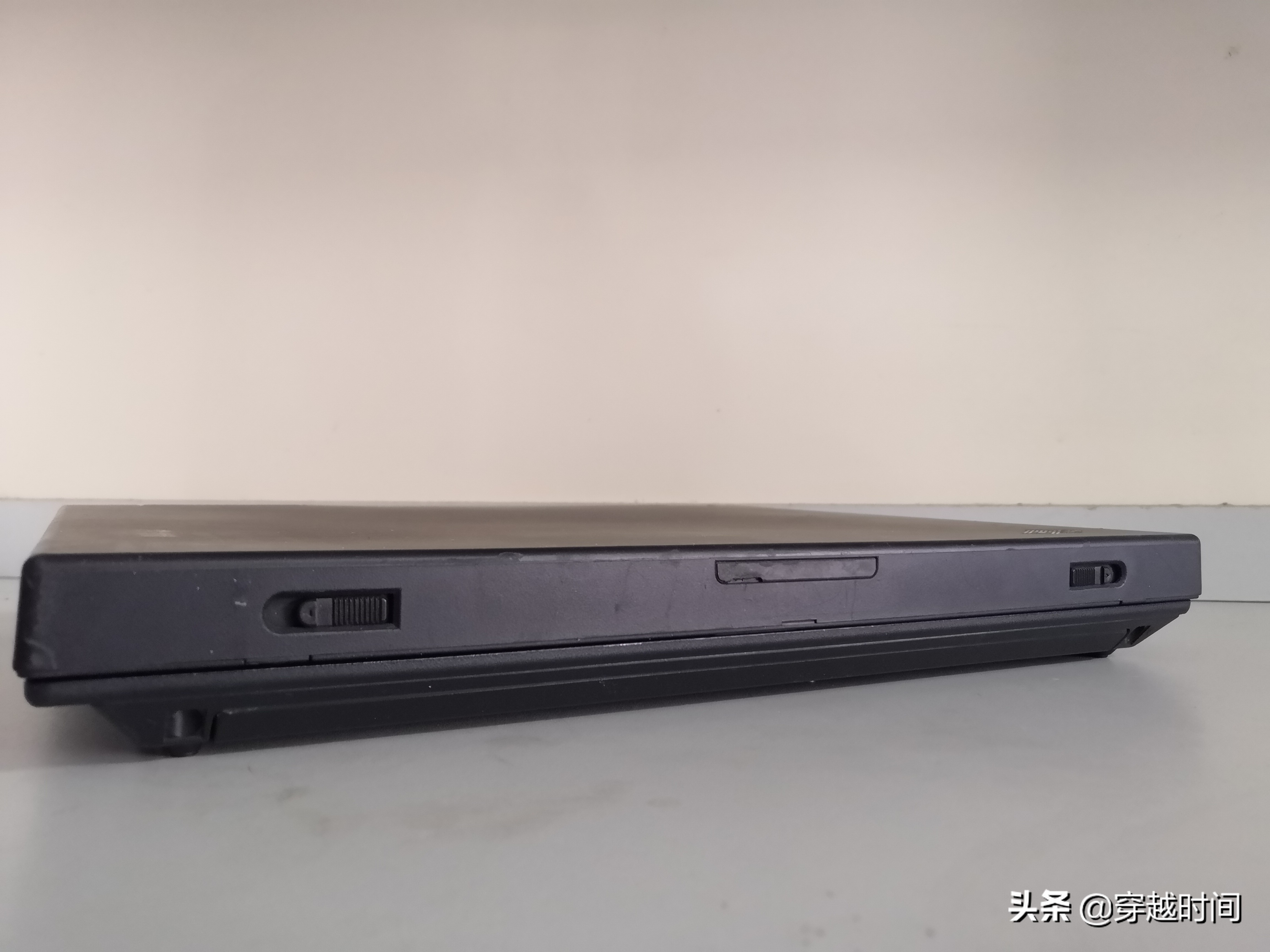 Traveling through time. Look at the IBM Titanium flagship notebook ...