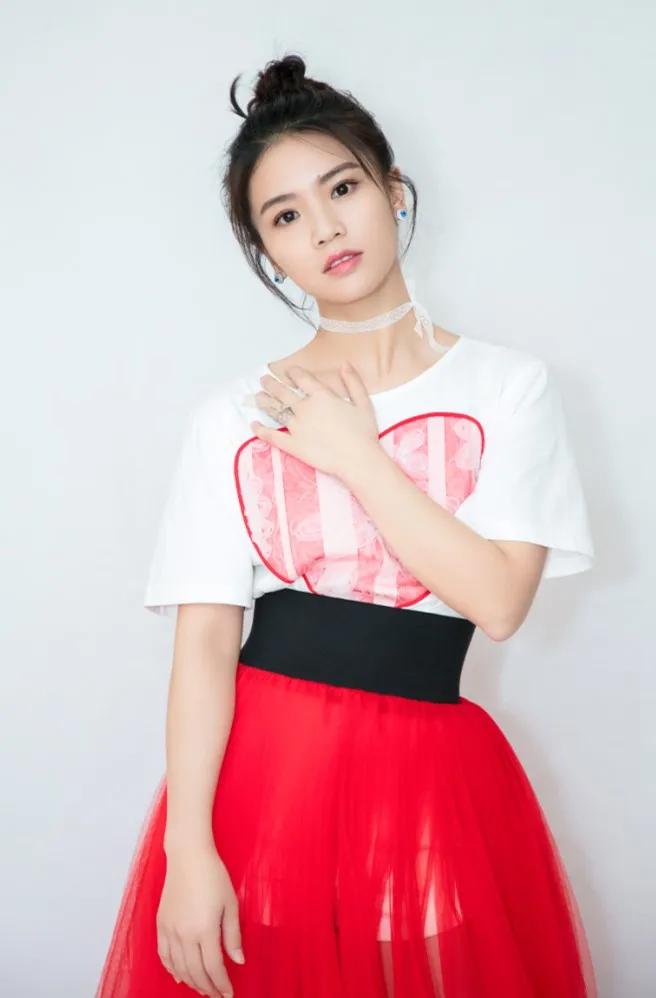 The fast girl Huang Ying has been married to her husband for 7 years ...