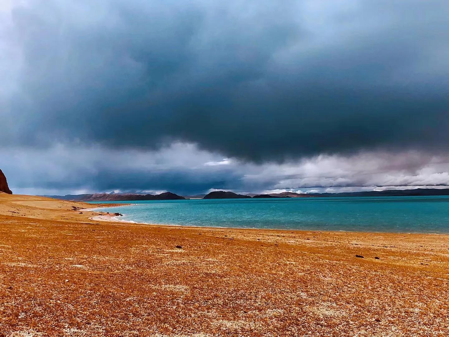 Selincuo, why is it called "the devil's lake reflected in majesty" - iMedia