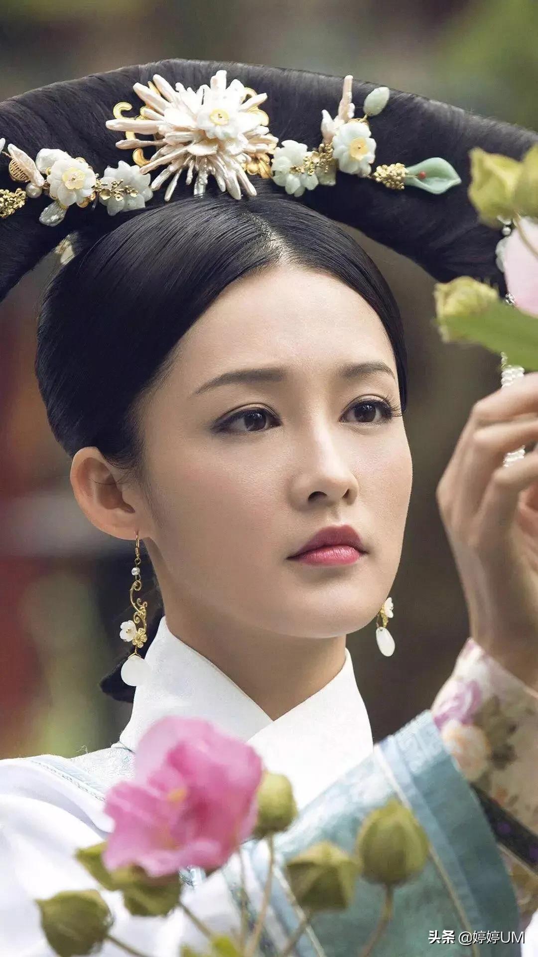 Li Qin, sexy and charming, hot body, beautiful appearance, good-looking ...