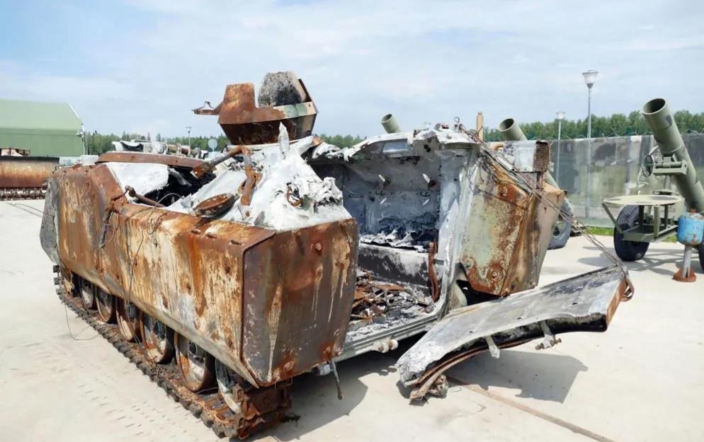 Pakistan heavy cavalry: VN-11A infantry fighting vehicle - iMedia