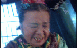 In "Han Zhu Ge Ge", none of the three people who Rong Rong pierced back ...