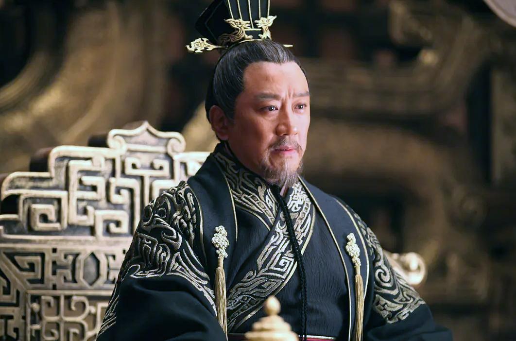 Stupid or incompetent?Hou Jing holds one hundred thousand soldiers ...
