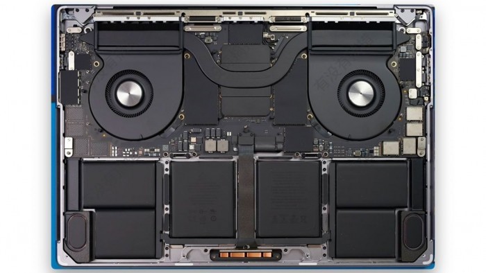 M1 Max MacBook Pro is equipped with dual fans and single heat pipe ...