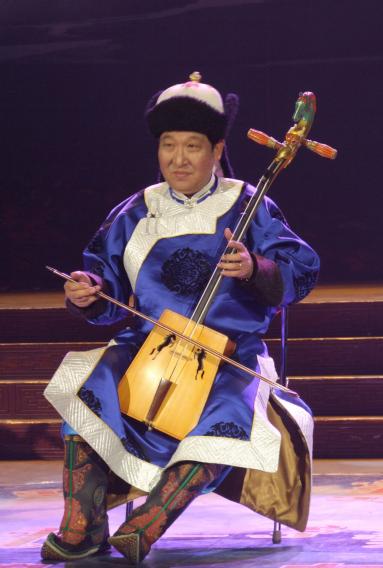 The birth of the first steel string matouqin - iMedia