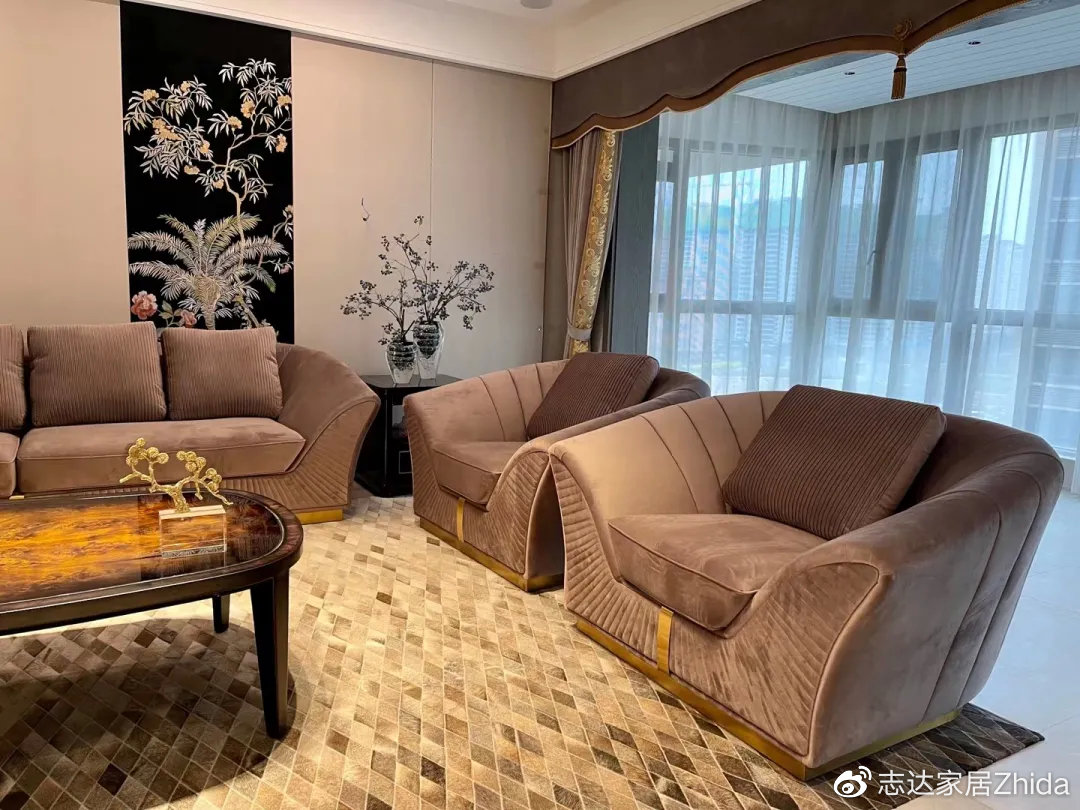 260 square meters of fashion and luxury - iMedia