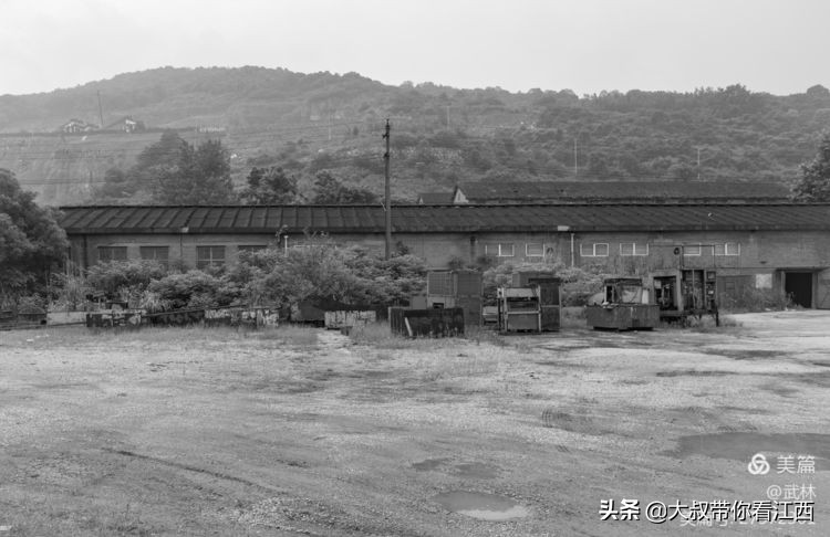 Ruichang Jiangzhou Shipyard, externally known as Liaoyuan Machinery ...