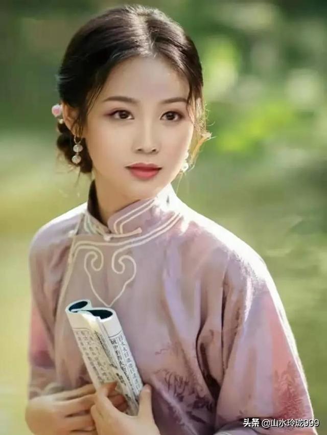 Whose heart is the beautiful legend of Shi Zhaohui's poem star - iMedia