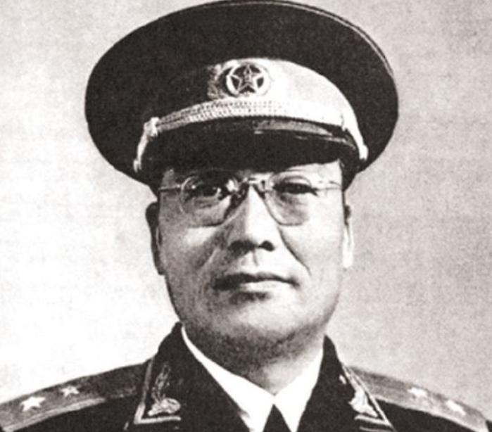 "Dangerous Hero" Han Liancheng developed a record, hiding by Chiang Kai ...