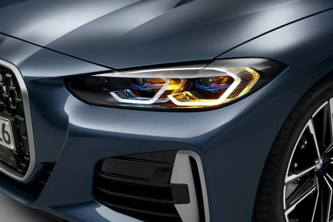 Inventory of BMW laser headlights, this is the artifact with both ...