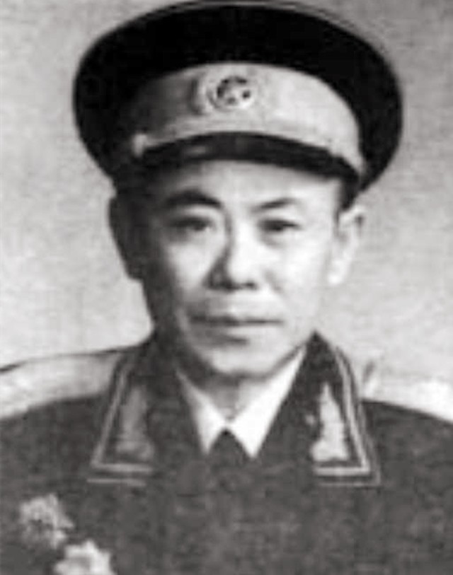In 1980, the founding major general faced the joking of young people ...